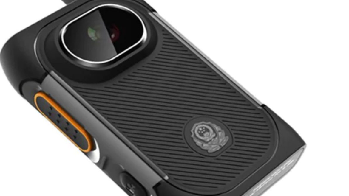 Why Do Law Enforcement Agencies Use Body-Worn Cameras? - Memighy.com